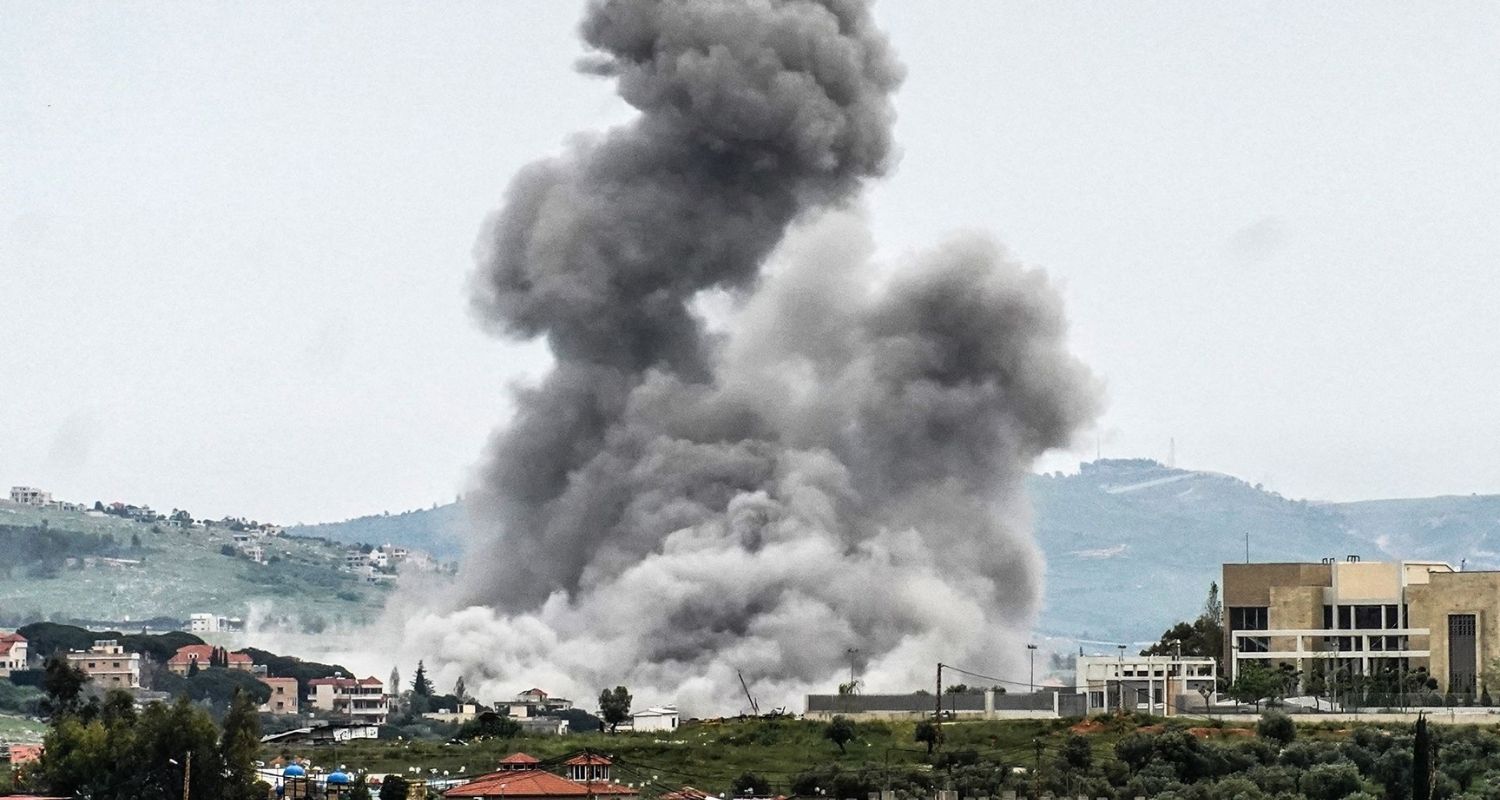 Israel strikes southern Lebanon, 14 killed
